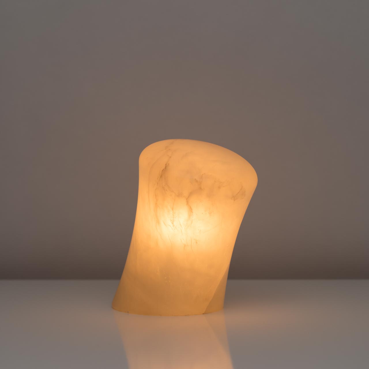 The Mark – Alabaster Lamp
